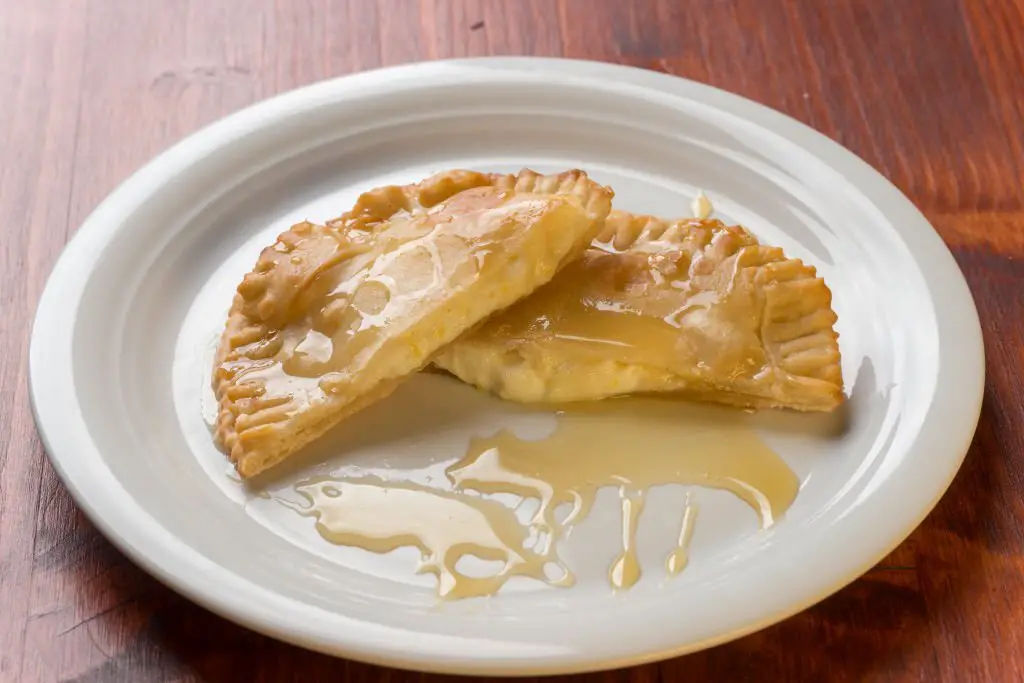 Seadas, The Sardinian Sweet Pastries | Best Authentic Italian Recipe ...